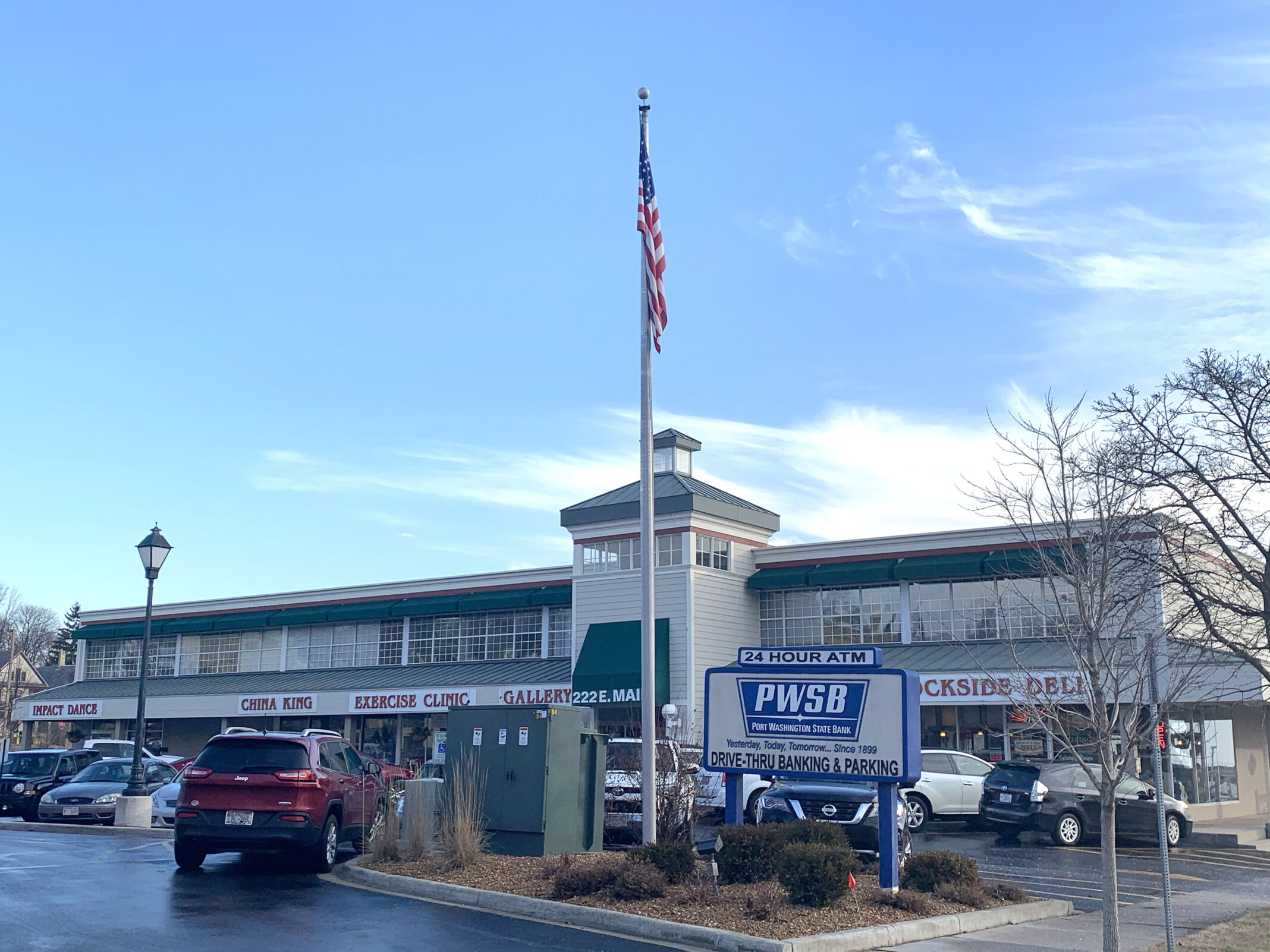 Port Washington State Bank buys Port Harbor Center