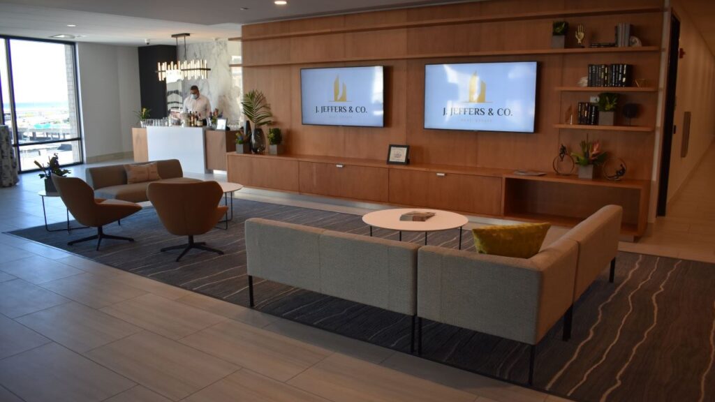 Jeffers reveals Huron Building in downtown Milwaukee, with anchor ...