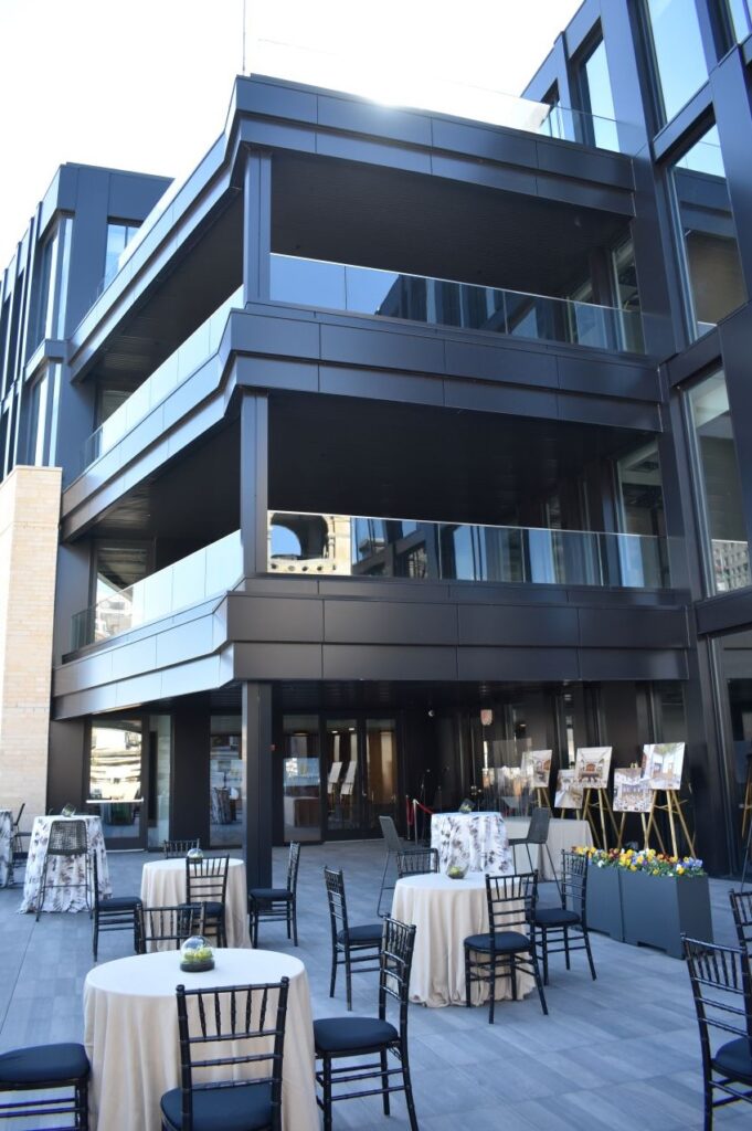 Jeffers reveals Huron Building in downtown Milwaukee, with anchor ...