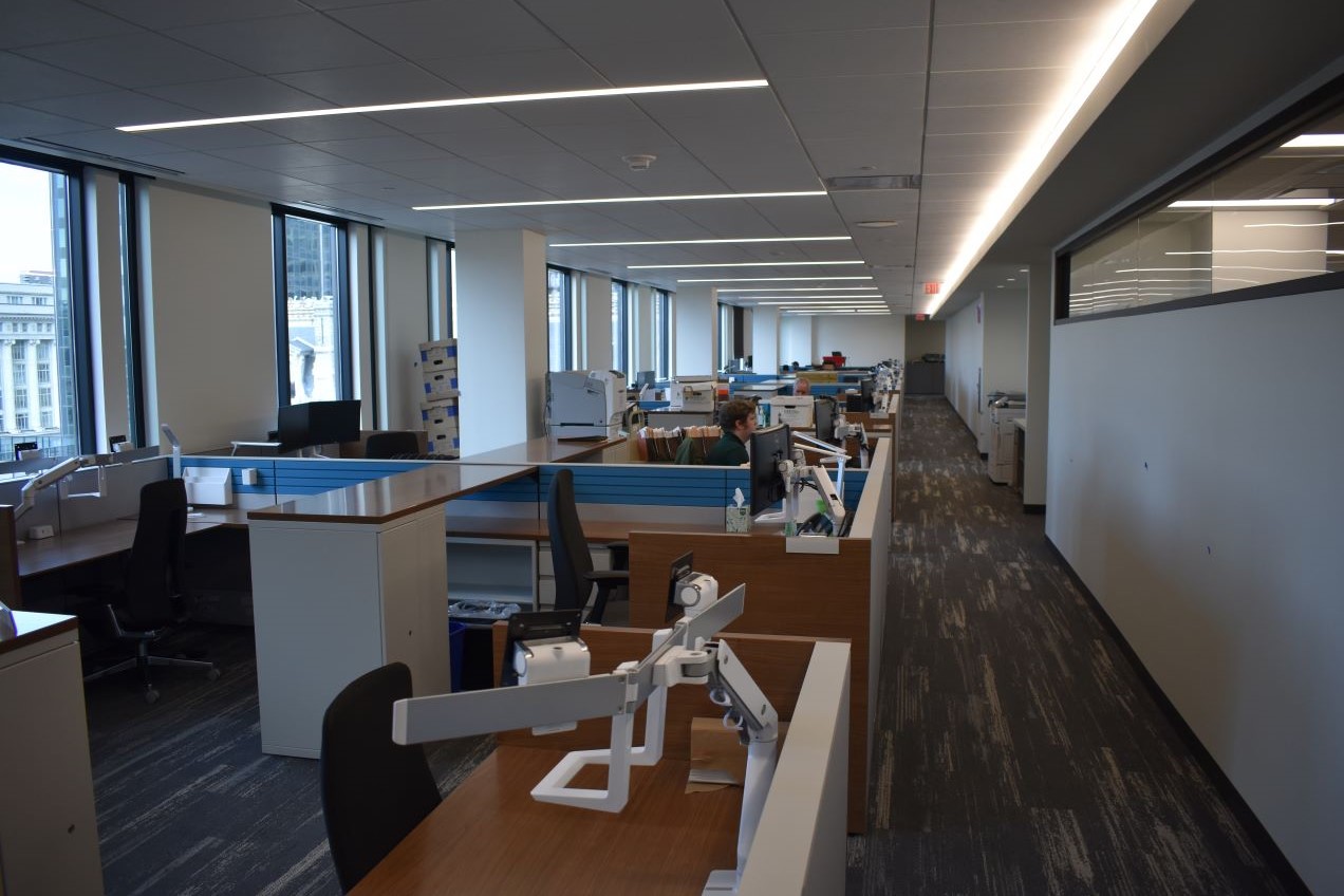 See photos: Husch Blackwell settles into new Milwaukee office, in Huron ...