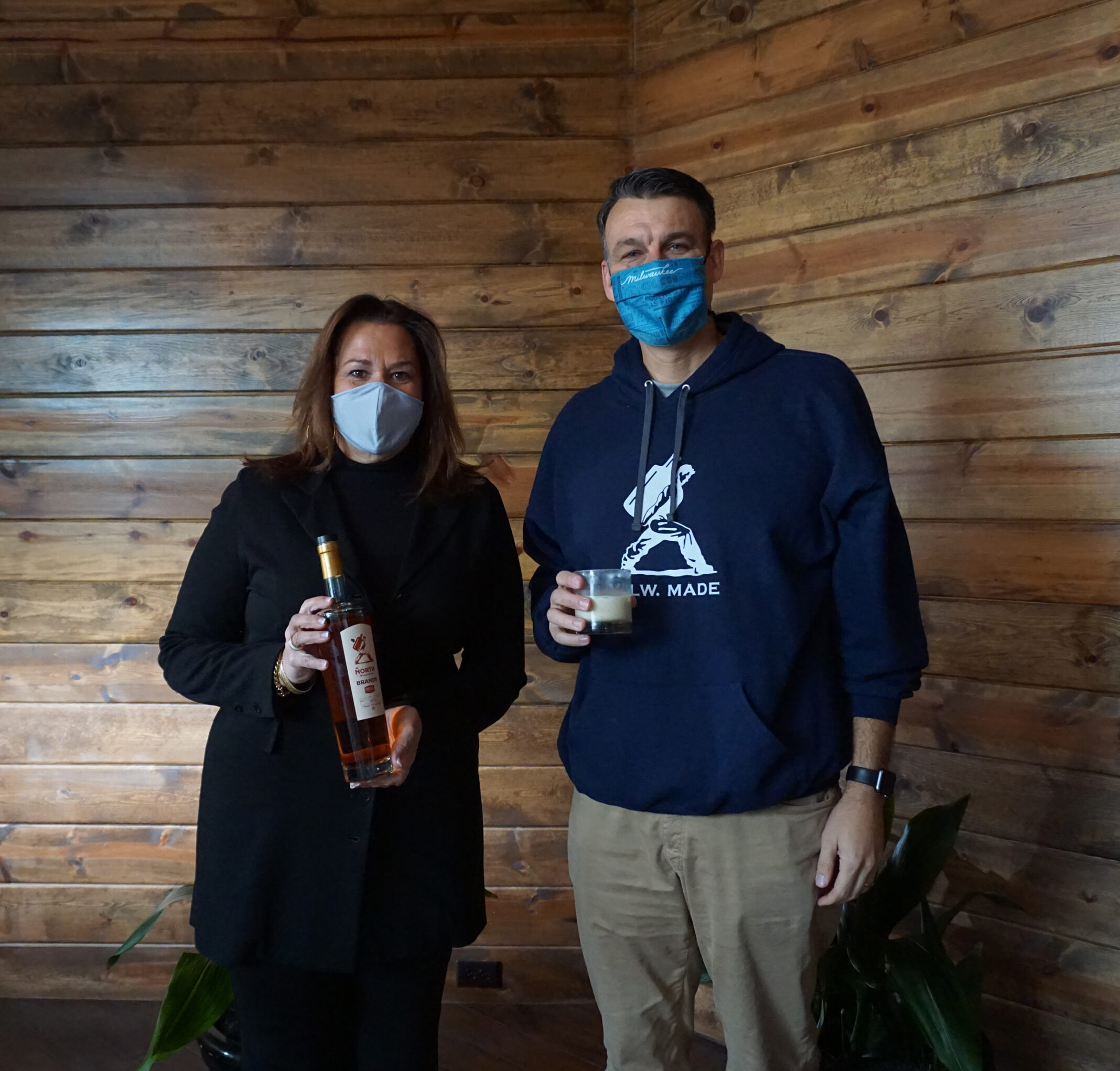 See Milwaukee execs compete in 'Donut Smackdown' for United Way