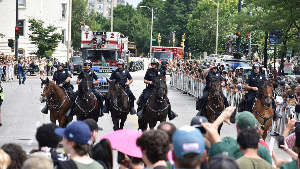 See photos of Bucks' NBA championship parade and celebration in ...