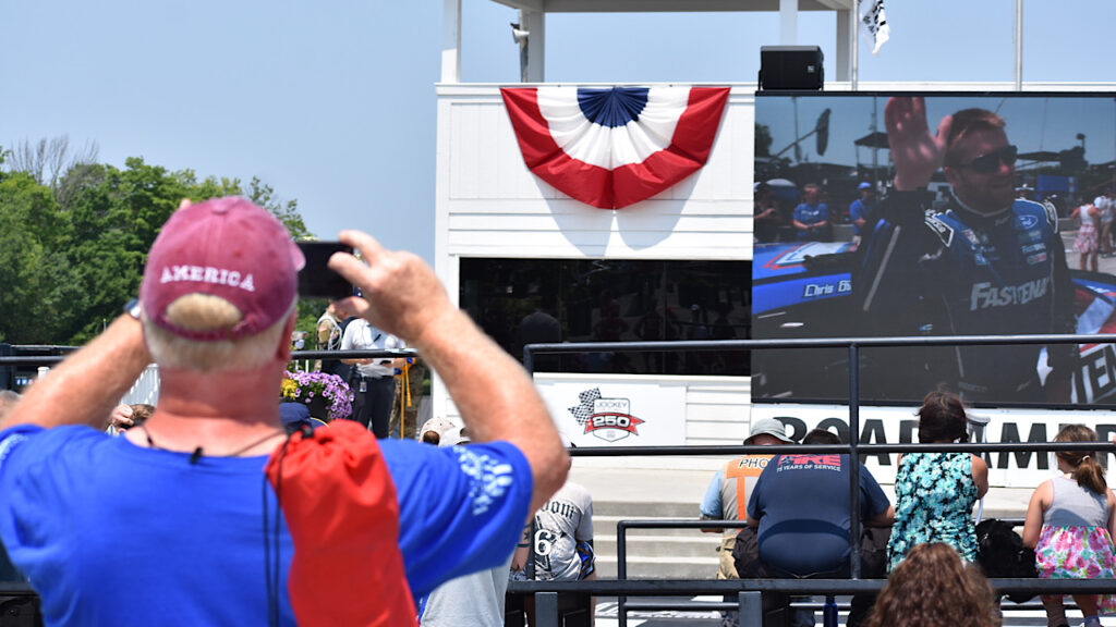 See photos of NASCAR Cup Series race at Road America