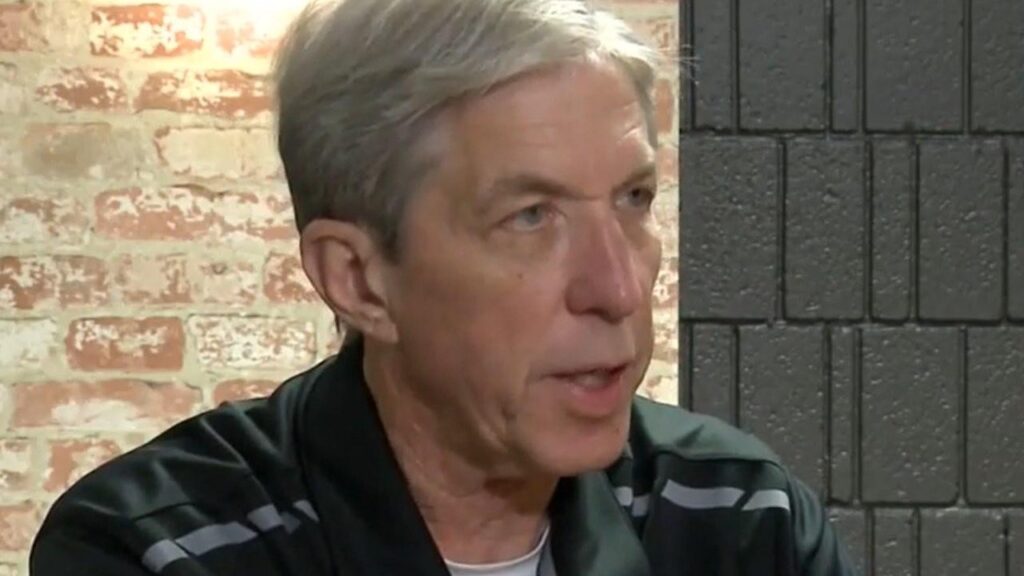 Bucks radio play-by-play broadcaster Ted Davis retires from role