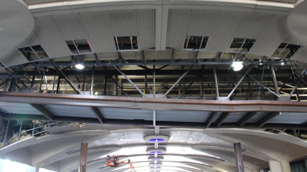 58,000-pound service corridor raised as part of Wisconsin Center expansion