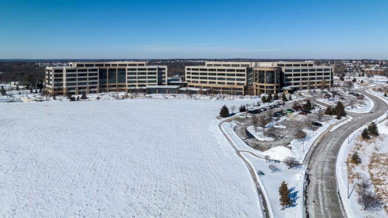 Northwestern Mutual plans $500 million upgrade to its HQ, will bring ...