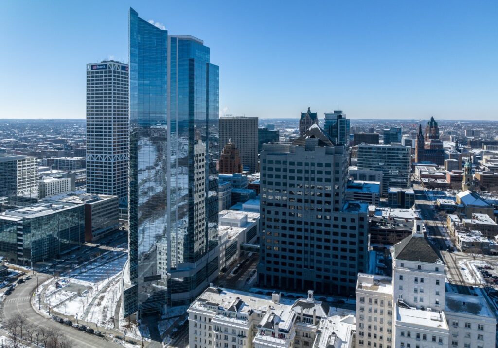 Northwestern Mutual plans $500 million upgrade to its HQ, will bring ...