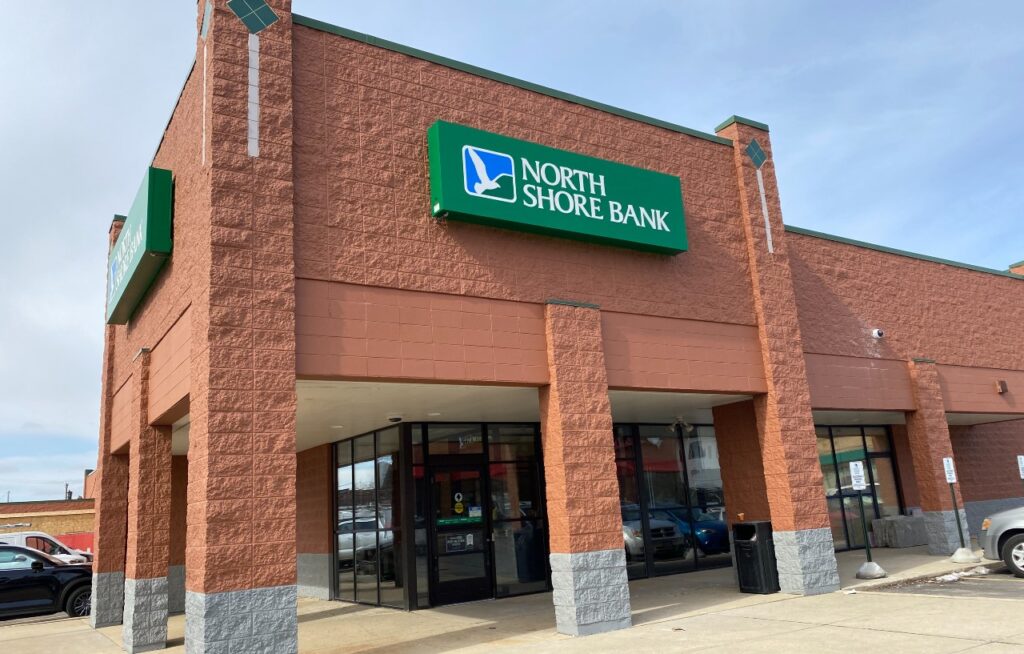 North Shore Bank opens new near south side location