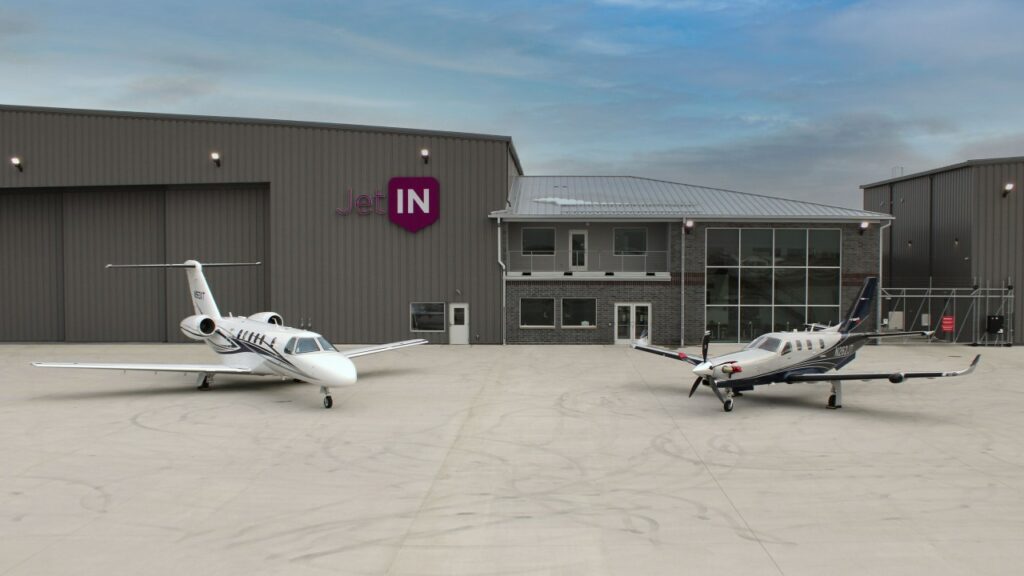 Jet Aviation acquires Milwaukee hangar