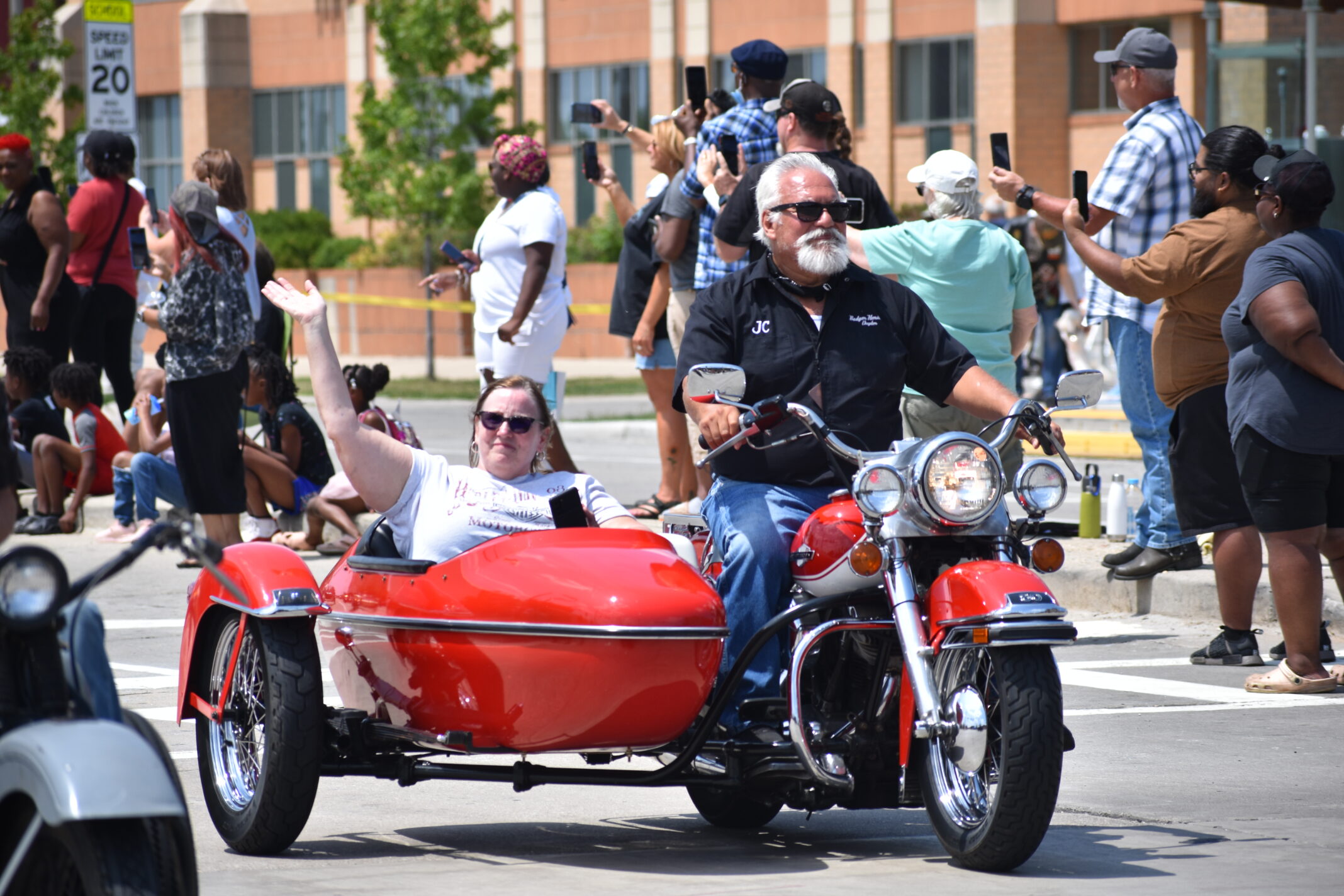 See photos: Foo Fighters concert, motorcycle parade among highlights of ...