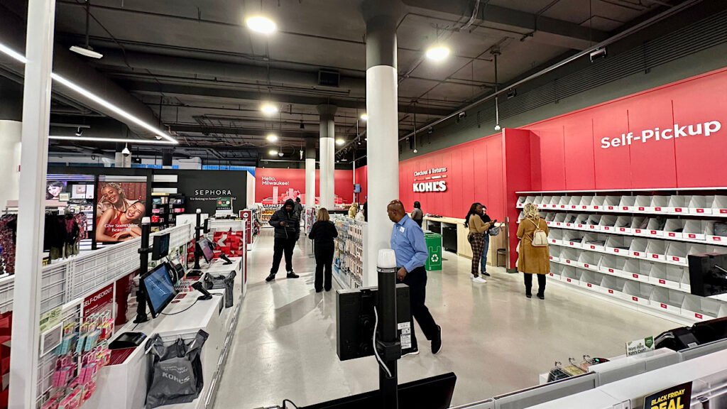See photos: Kohl's downtown store opens