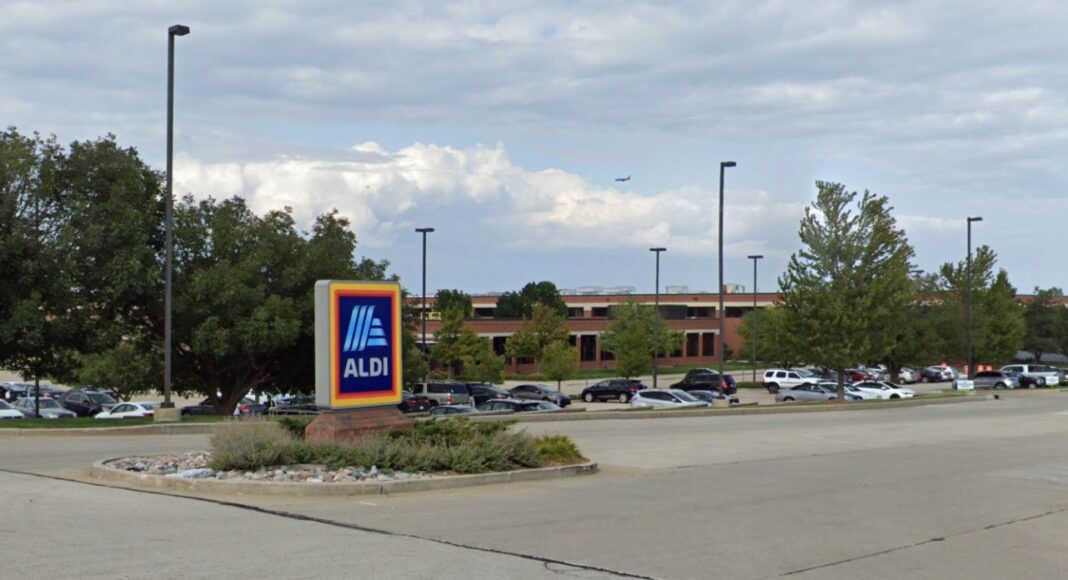 Aldi planning expansion at Oak Creek distribution center