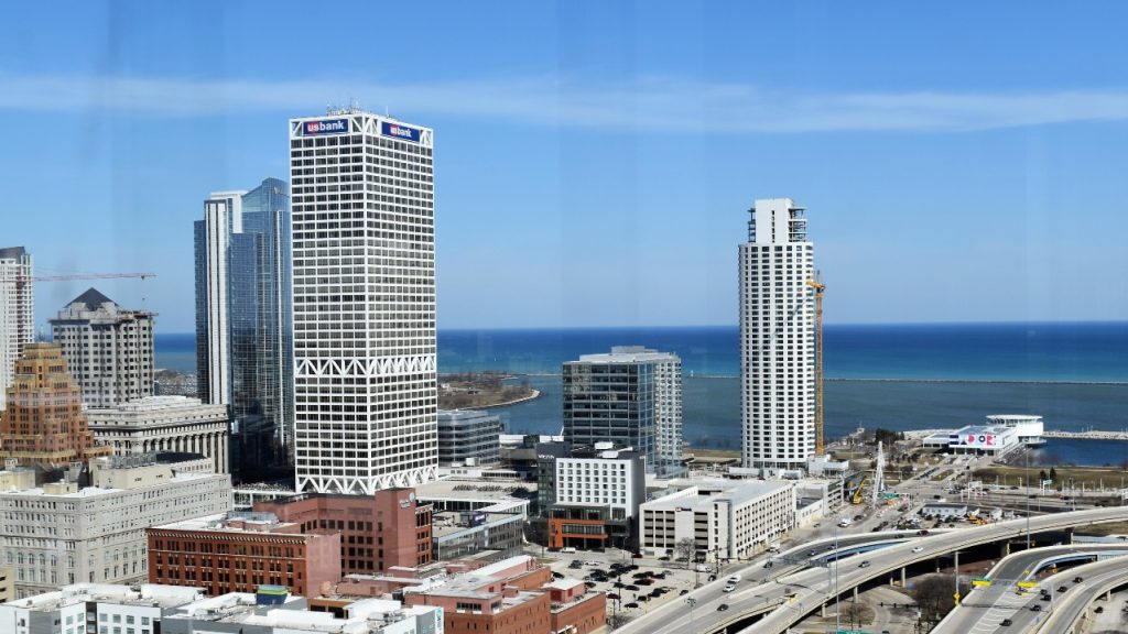 Metro Milwaukee population growth ranks in bottom third in 2023