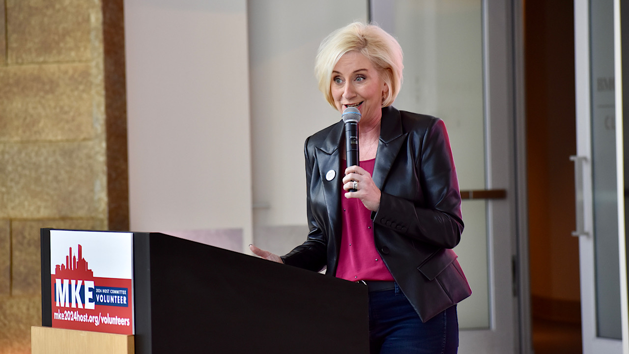 RNC host committee now actively recruiting volunteers for July convention