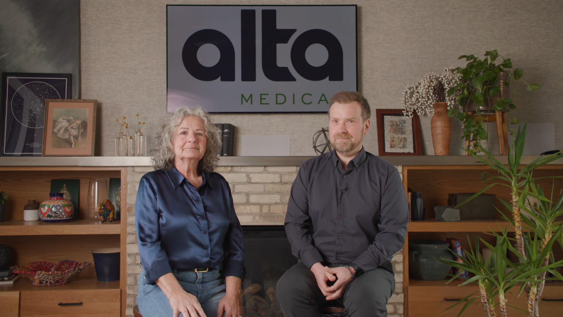Frontdesk co-founder launches family-owned medical garment company Alta ...