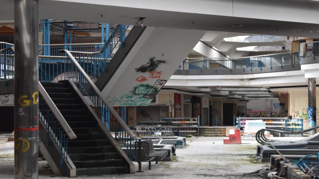 See photos: a final trip to Northridge Mall