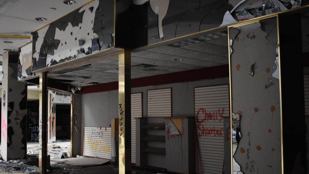 See photos: a final trip to Northridge Mall