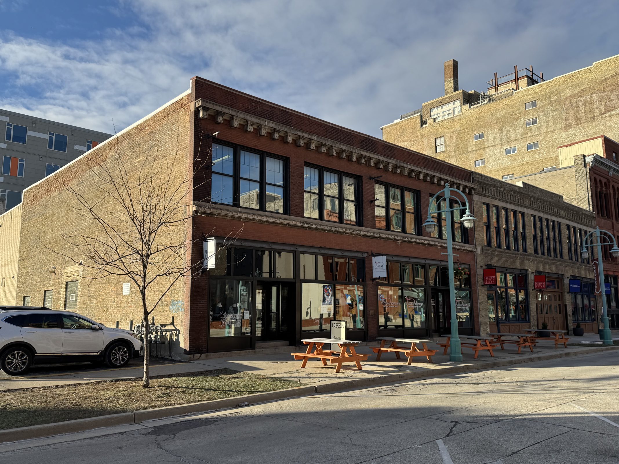 121-year-old Third Ward building sold for $2.1 million