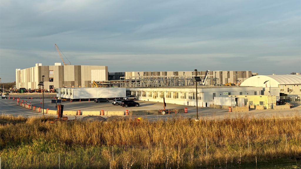 Cloverleaf, additional Microsoft data centers will require WEC Energy ...