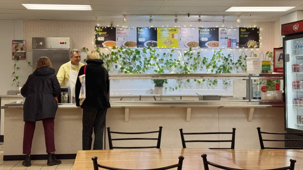 Longtime downtown Milwaukee Pakistani restaurant still struggling after COVID