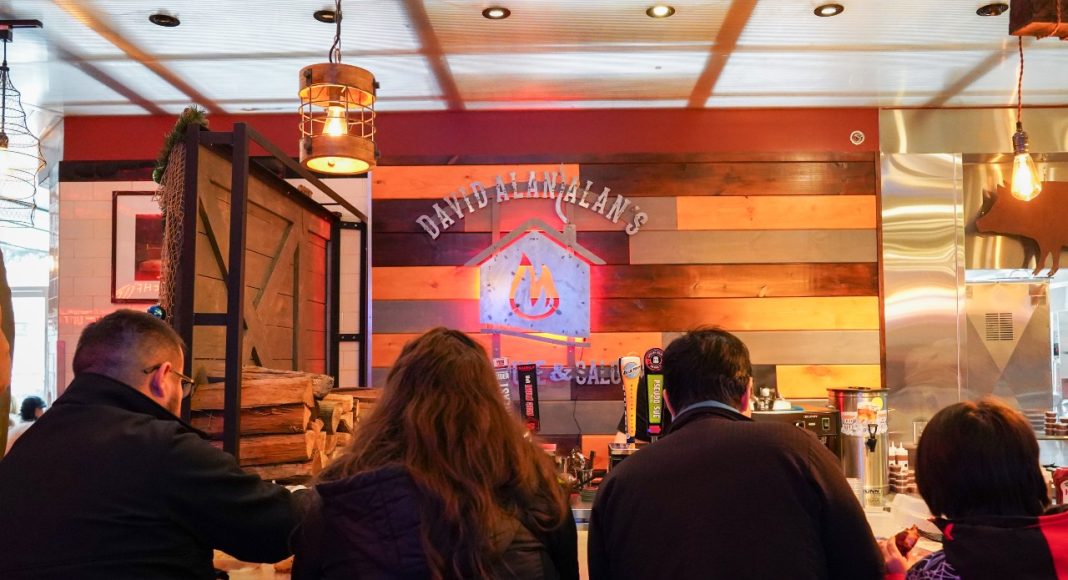 David Alan Alan’s Smokehouse & Saloon opens at Milwaukee Public Market