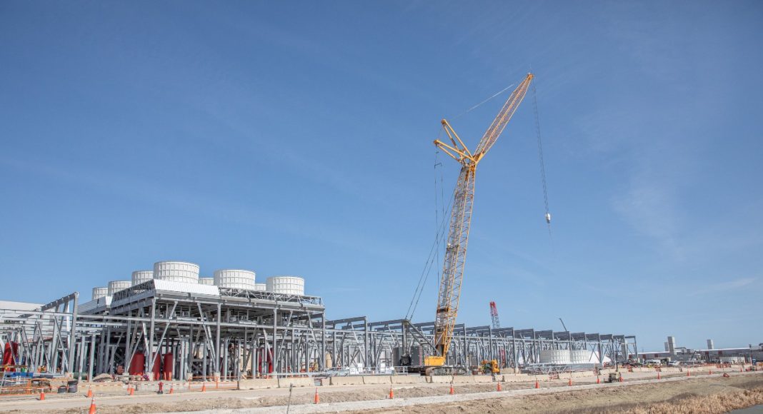 See photos: Construction at Microsoft’s main $3.3 billion data center ...