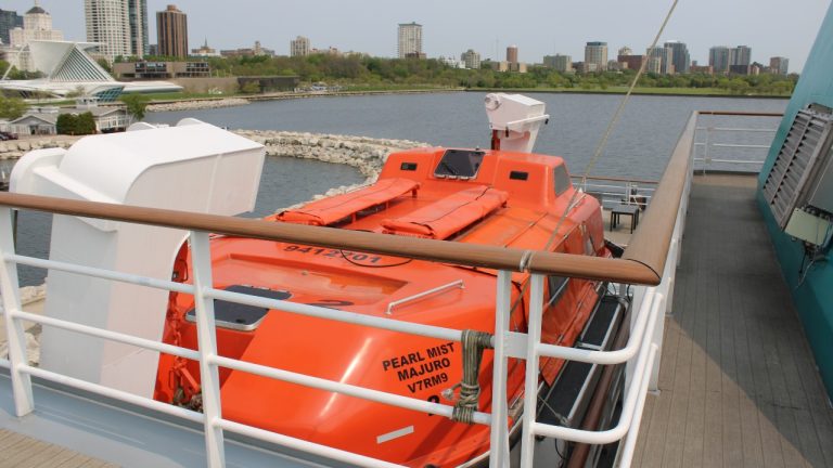 Pearl Mist cruise ship returns to Milwaukee for 2025 season