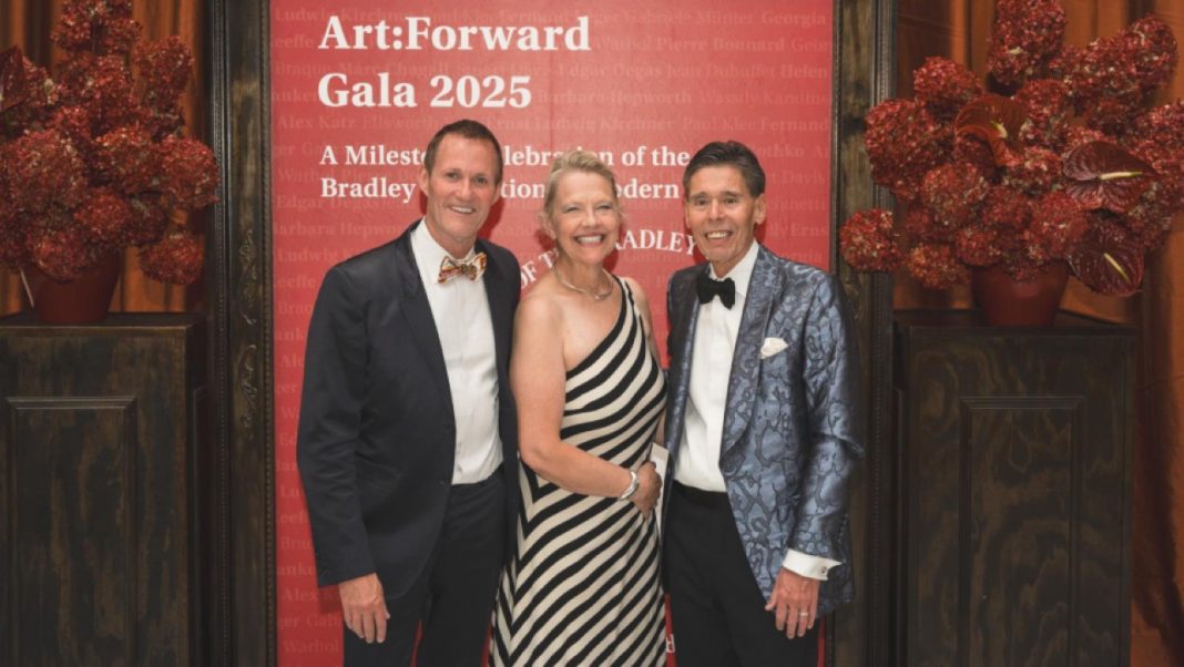 Milwaukee Art Museum gala raises $1.2 million