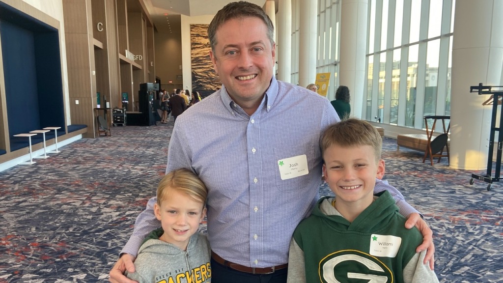 See photos: SHARP Literacy’s 2025 A Novel Event