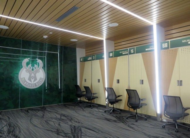 Bucks open new practice facility in downtown Milwaukee
