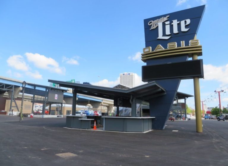 Summerfest unveils renovated Miller Lite Oasis