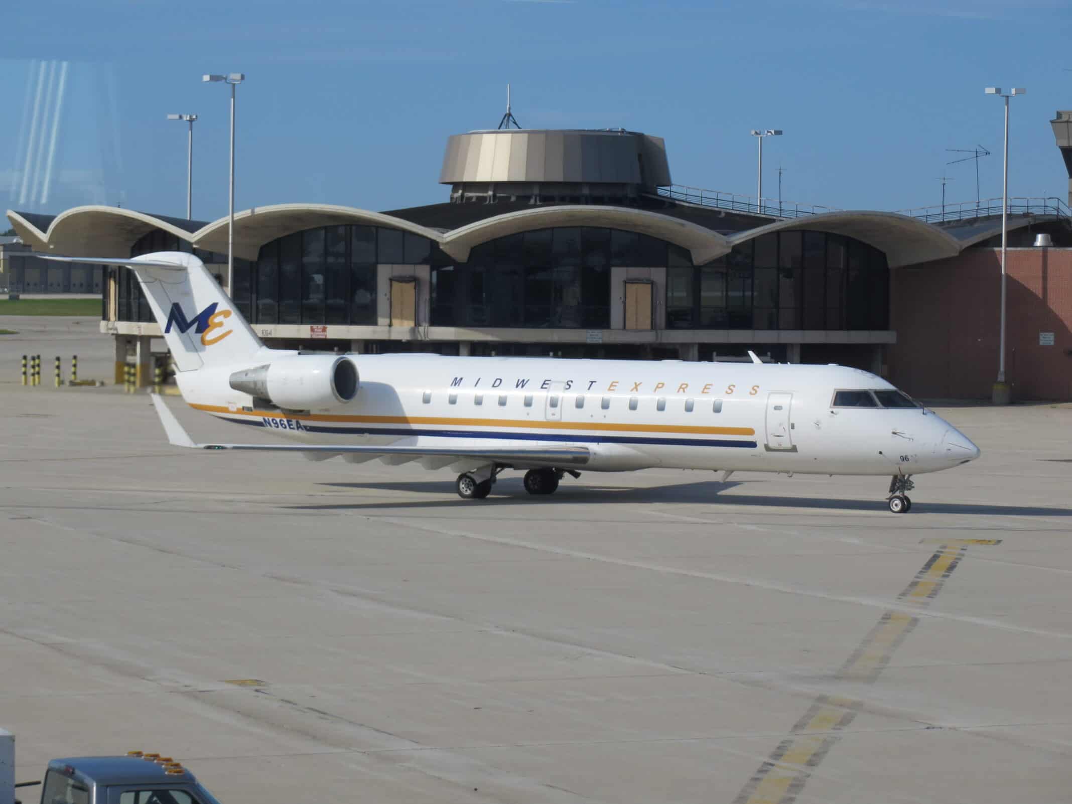 First destinations announced for return of Midwest Express Airlines